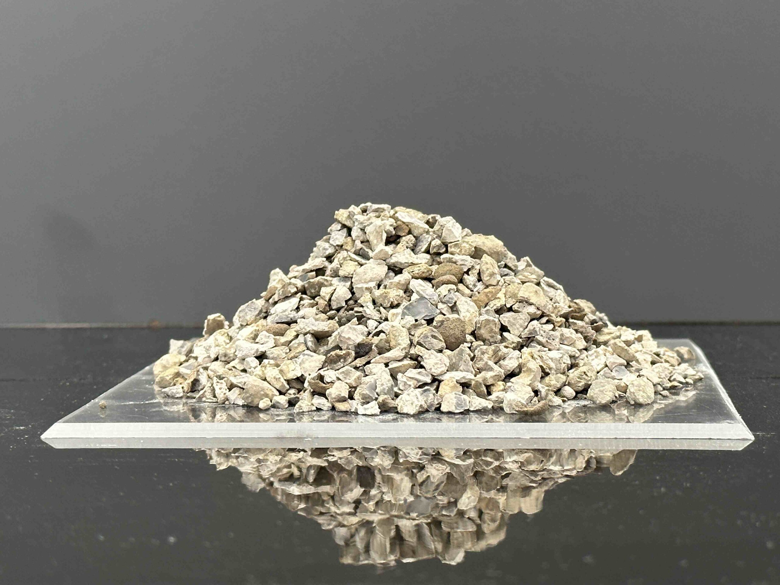 Bauxite-chamotte - Calcined dolomite